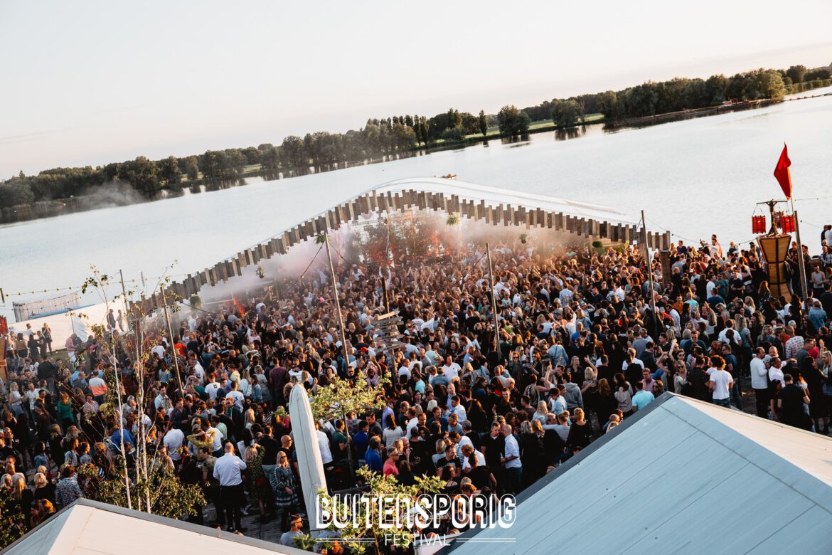 FESTIVALS - Jonkheer Sound, Light & Video